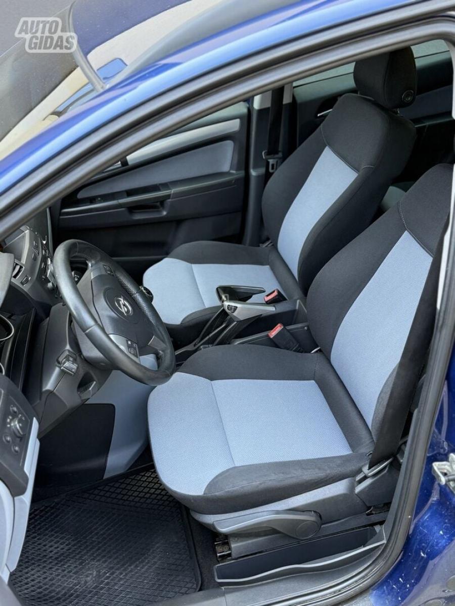 Opel Zafira 2006 Viļņa, ar dzinēja tilpumu 1.90 L un nobraukumu 326 tūkst. km par 1800 €, foto 16 vietnē AUTOMOTO.COM.LV