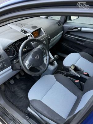Opel Zafira 2006 Viļņa, ar dzinēja tilpumu 1.90 L un nobraukumu 326 tūkst. km par 1800 €, foto 17 vietnē AUTOMOTO.COM.LV
