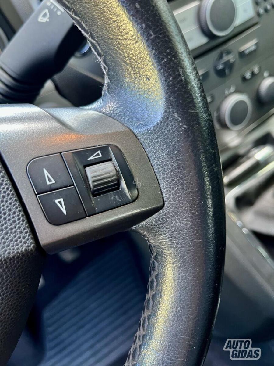 Opel Zafira 2006 Kauņa, ar dzinēja tilpumu 1.90 L un nobraukumu 178 tūkst. km par 2999 €, foto 17 vietnē AUTOMOTO.COM.LV