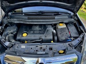 Opel Zafira 2006 Kauņa, ar dzinēja tilpumu 1.90 L un nobraukumu 178 tūkst. km par 2899 €, foto 24 vietnē AUTOMOTO.COM.LV