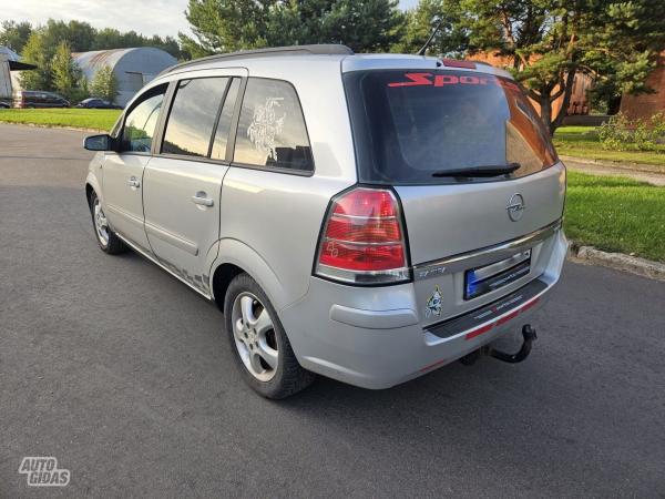 Opel Zafira 2006 Viļņa vietnē Opel Zafira 2006 Viļņa, ar dzinēja tilpumu 1.90 L un nobraukumu 300 tūkst. km par 999 €, foto 3 vietnē AUTOMOTO.COM.LV