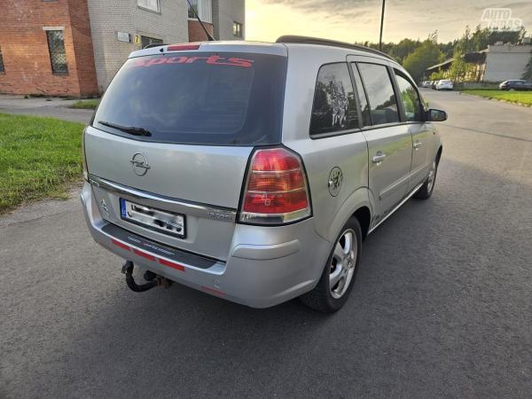Opel Zafira 2006 Viļņa vietnē Opel Zafira 2006 Viļņa, ar dzinēja tilpumu 1.90 L un nobraukumu 300 tūkst. km par 999 €, foto 5 vietnē AUTOMOTO.COM.LV