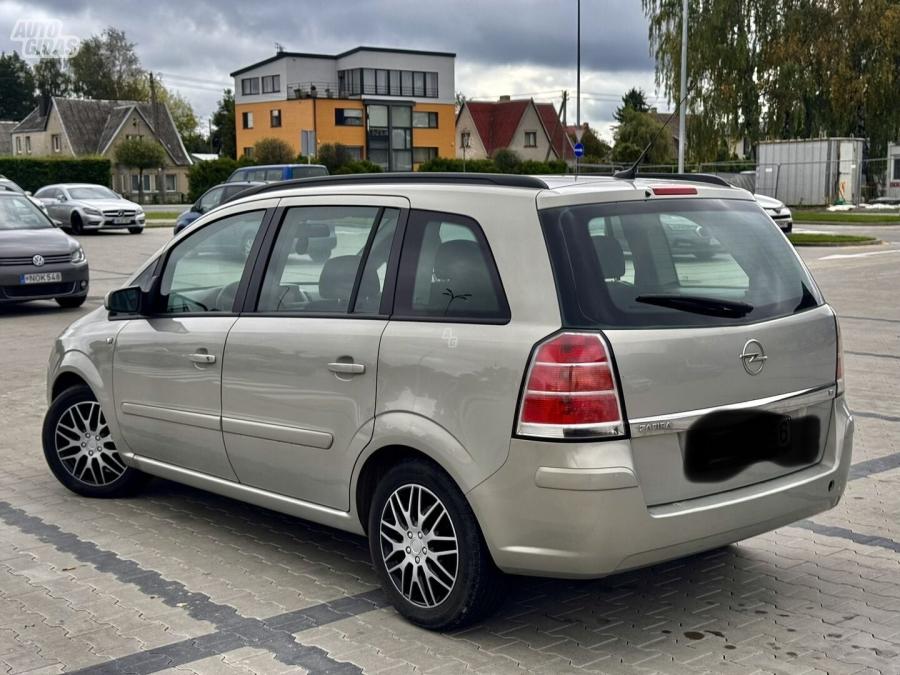 Opel Zafira 2006 in Kaunas, with an engine capacity of 1.90 L and mileage of 271 thousand km for 1499 €, photo 5 on AUTOMOTO.COM.LV