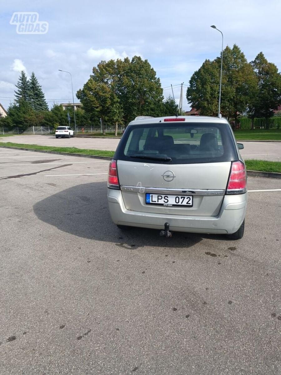 Opel Zafira 2006 Viļņa, ar dzinēja tilpumu 1.90 L un nobraukumu 0 tūkst. km par 650 €, foto 4 vietnē AUTOMOTO.COM.LV