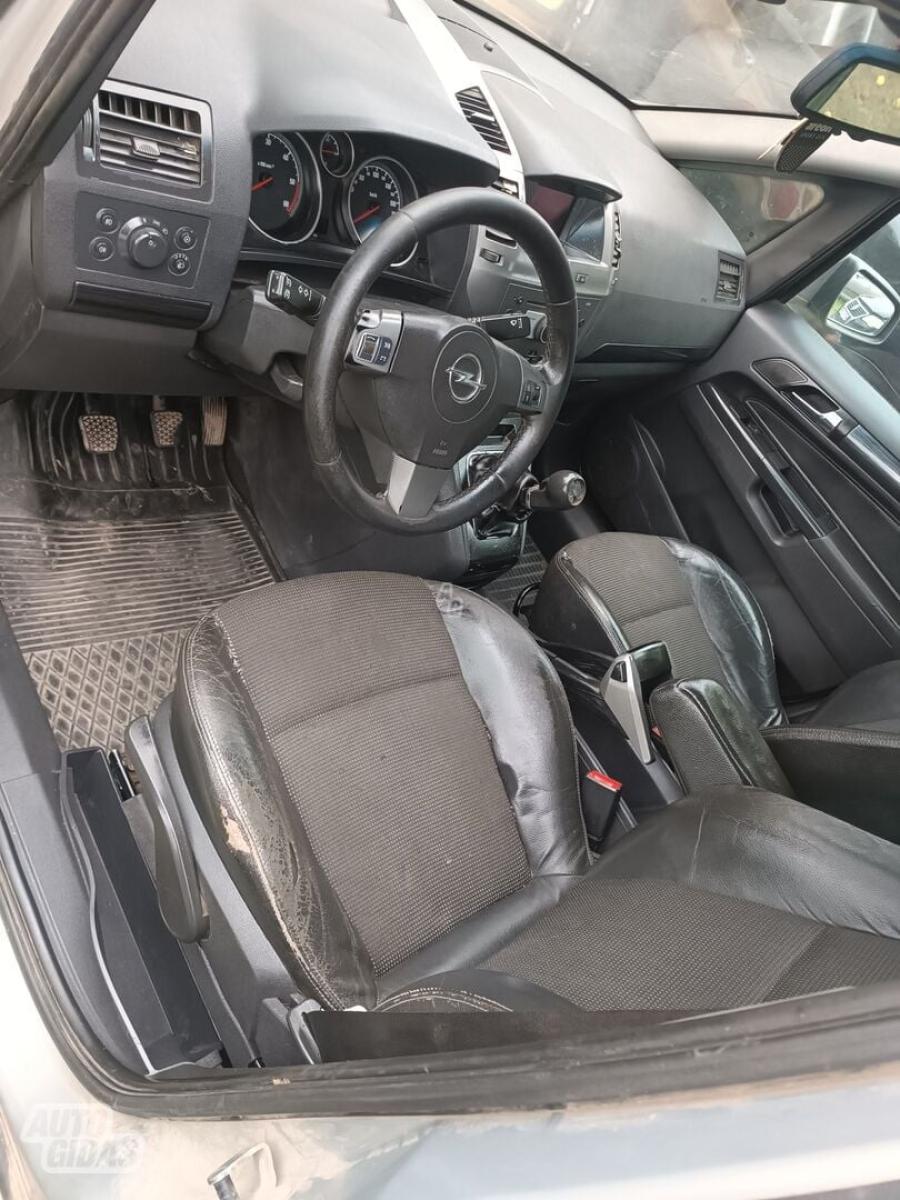Opel Zafira 2006 Viļņa, ar dzinēja tilpumu 1.90 L un nobraukumu 0 tūkst. km par 650 €, foto 6 vietnē AUTOMOTO.COM.LV