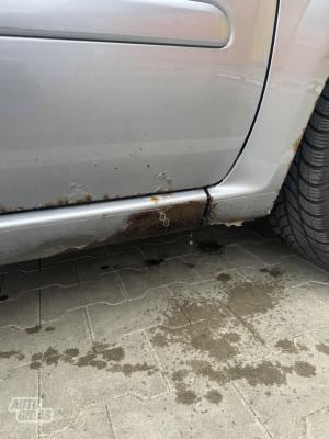 Opel Zafira 2006 Vilkaviškis, ar dzinēja tilpumu 1.90 L un nobraukumu 313 tūkst. km par 850 €, foto 6 vietnē AUTOMOTO.COM.LV