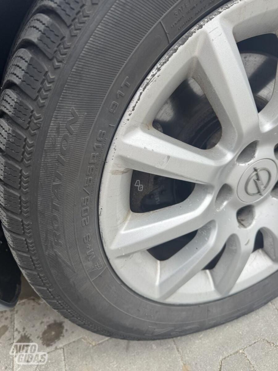 Opel Zafira 2006 Vilkaviškis, ar dzinēja tilpumu 1.90 L un nobraukumu 313 tūkst. km par 850 €, foto 10 vietnē AUTOMOTO.COM.LV