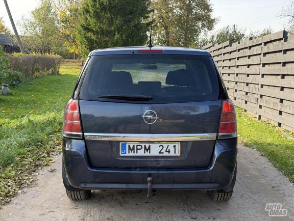 Opel Zafira 2006 Utena, ar dzinēja tilpumu 1.90 L un nobraukumu 348 tūkst. km par 1450 €, foto 6 vietnē AUTOMOTO.COM.LV