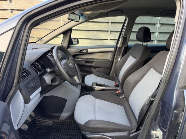 Opel Zafira 2006 Utena, ar dzinēja tilpumu 1.90 L un nobraukumu 348 tūkst. km par 1450 €, foto 9 vietnē AUTOMOTO.COM.LV