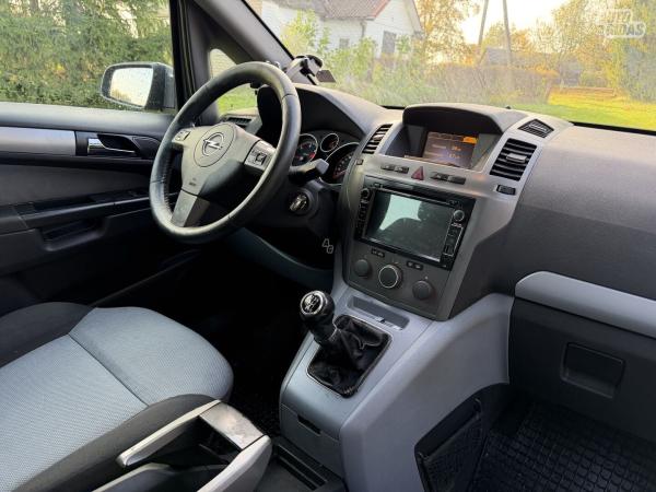 Opel Zafira 2006 Utena, ar dzinēja tilpumu 1.90 L un nobraukumu 348 tūkst. km par 1450 €, foto 11 vietnē AUTOMOTO.COM.LV