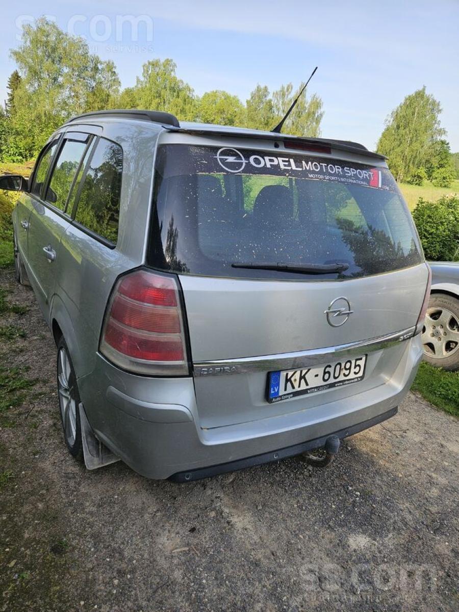Opel Zafira 2007 in Bauska, with an engine capacity of 1.90 L and mileage of 331 thousand km for 1000 €, photo 4 on AUTOMOTO.COM.LV