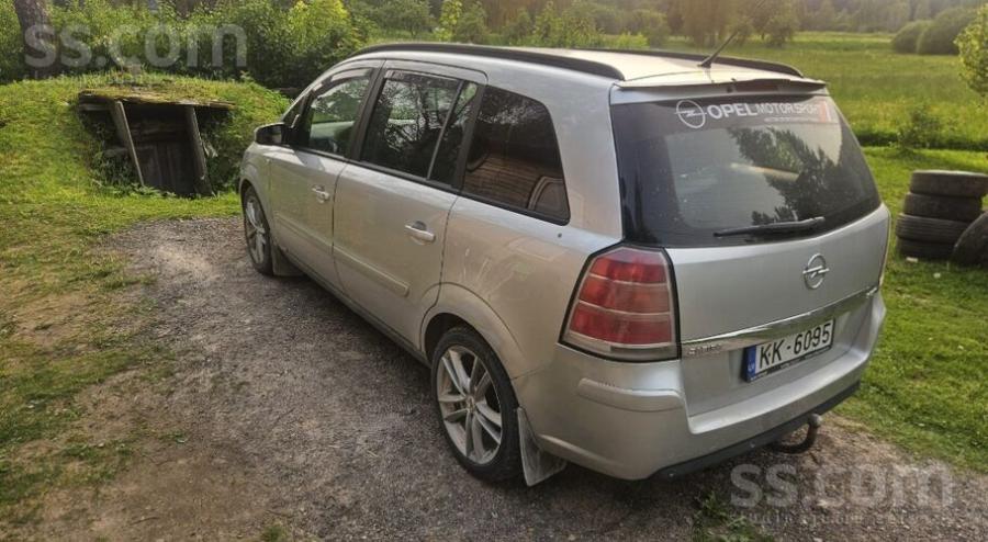 Opel Zafira 2007 in Bauska, with an engine capacity of 1.90 L and mileage of 331 thousand km for 1000 €, photo 6 on AUTOMOTO.COM.LV