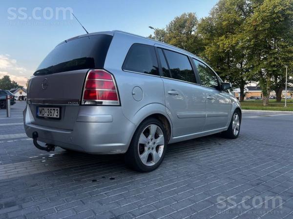 Opel Zafira 2007 Rīga, ar dzinēja tilpumu 1.90 L un nobraukumu 0 tūkst. km par 2150 €, foto 4 vietnē AUTOMOTO.COM.LV