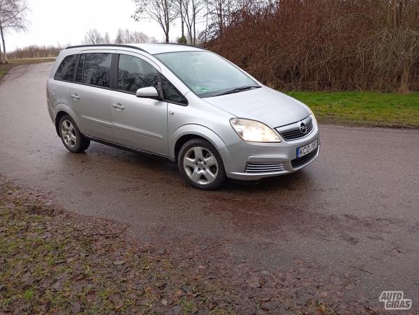 Opel Zafira 2007 in Ukmerge, with an engine capacity of 1.90 L and mileage of 360 thousand km for 850 €, photo 1 on AUTOMOTO.COM.LV