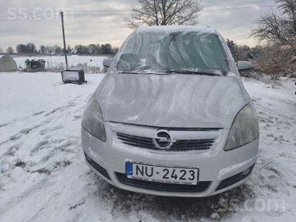 Opel Zafira 2007 in Gulbene, with an engine capacity of 1.60 L and mileage of 198 thousand km for 3000 €, photo 2 on AUTOMOTO.COM.LV