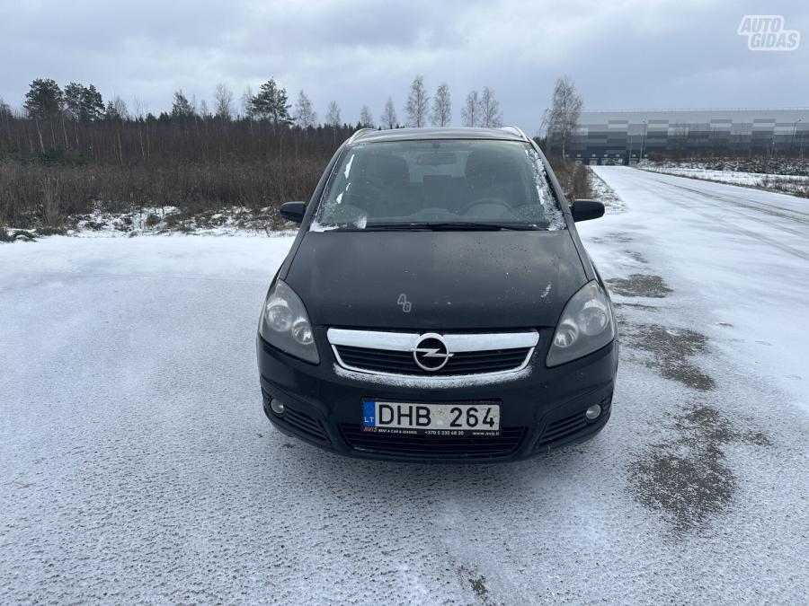 Opel Zafira 2007 in Vilnius, with an engine capacity of 1.90 L and mileage of 185 thousand km for 2200 €, photo 2 on AUTOMOTO.COM.LV