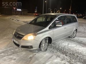 Opel Zafira 2007 in Riga, with an engine capacity of 1.90 L and mileage of 290 thousand km for 1200 €, photo 3 on AUTOMOTO.COM.LV