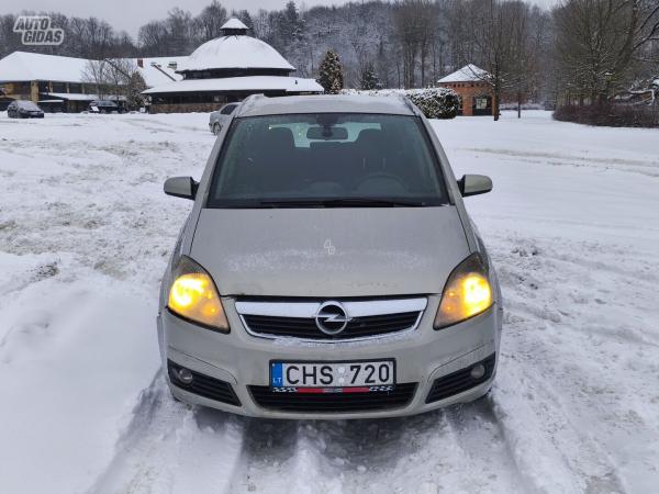 Opel Zafira 2007 Viļņa, ar dzinēja tilpumu 1.90 L un nobraukumu 375 tūkst. km par 650 €, foto 2 vietnē AUTOMOTO.COM.LV