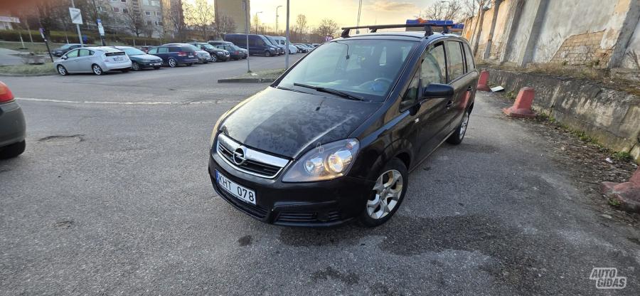 Opel Zafira 2007 in Vilnius, with an engine capacity of 1.90 L and mileage of 399 thousand km for 500 €, photo 3 on AUTOMOTO.COM.LV