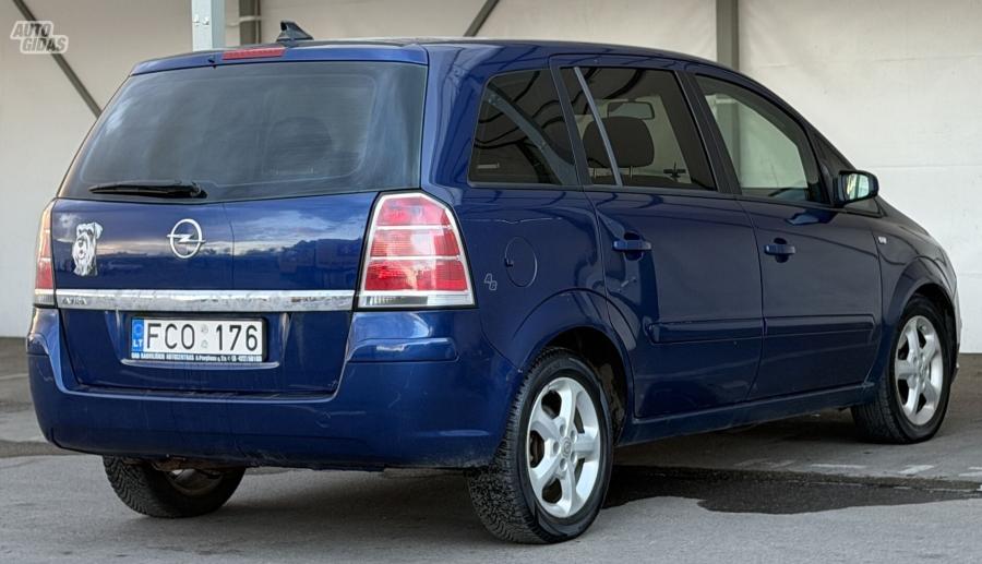 Opel Zafira 2007 Kauņa, ar dzinēja tilpumu 1.90 L un nobraukumu 235 tūkst. km par 1650 €, foto 4 vietnē AUTOMOTO.COM.LV