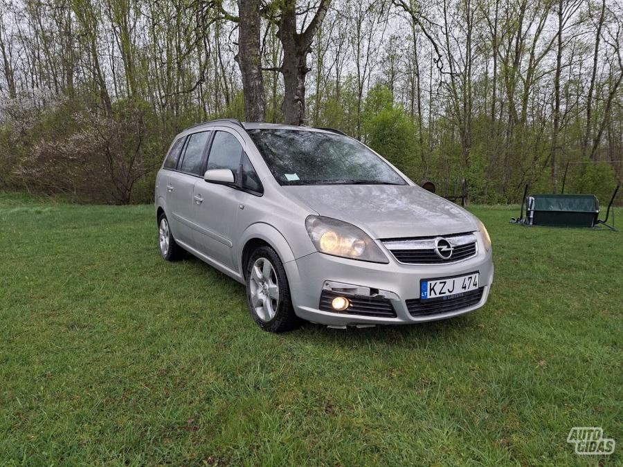Opel Zafira 2007 Šilalė, ar dzinēja tilpumu 1.90 L un nobraukumu 300 tūkst. km par 1000 €, foto 4 vietnē AUTOMOTO.COM.LV