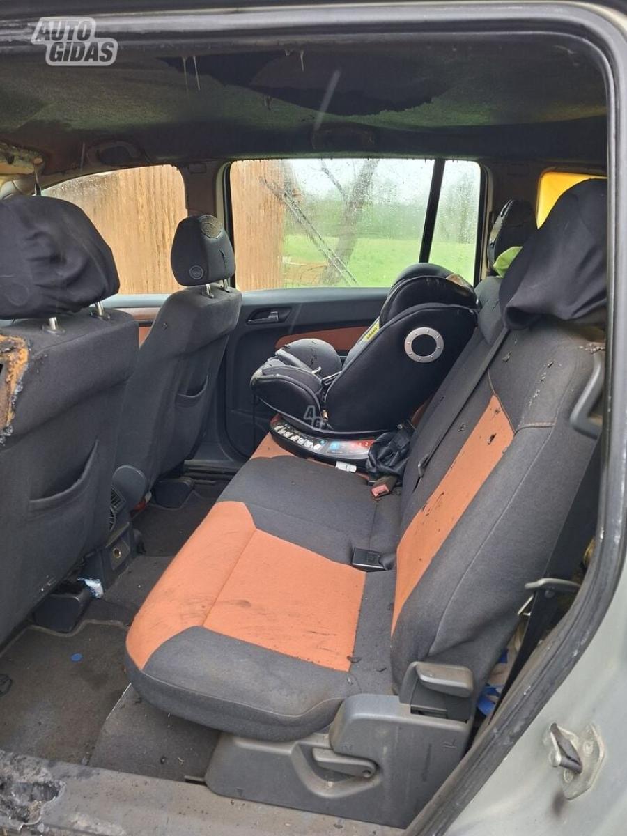 Opel Zafira 2007 Šilalė, ar dzinēja tilpumu 1.90 L un nobraukumu 300 tūkst. km par 1000 €, foto 15 vietnē AUTOMOTO.COM.LV