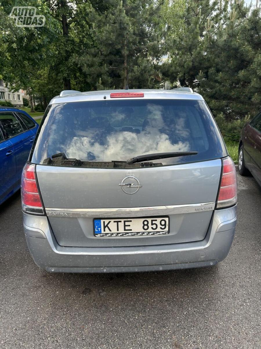 Opel Zafira 2007 in Kaunas, with an engine capacity of 1.90 L and mileage of 254 thousand km for 900 €, photo 3 on AUTOMOTO.COM.LV