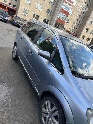 Opel Zafira 2007 in Kaunas, with an engine capacity of 1.90 L and mileage of 254 thousand km for 900 €, photo 6 on AUTOMOTO.COM.LV