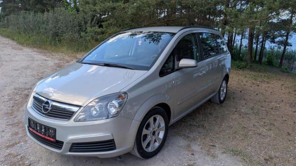 Opel Zafira 2007 in Klaipeda, with an engine capacity of 1.80 L and mileage of 270 thousand km for 1890 €, photo 1 on AUTOMOTO.COM.LV