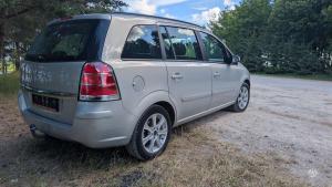 Opel Zafira 2007 Klaipėda, ar dzinēja tilpumu 1.80 L un nobraukumu 270 tūkst. km par 1890 €, foto 3 vietnē AUTOMOTO.COM.LV