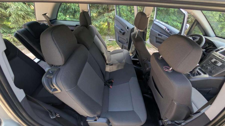 Opel Zafira 2007 Klaipėda, ar dzinēja tilpumu 1.80 L un nobraukumu 270 tūkst. km par 1890 €, foto 16 vietnē AUTOMOTO.COM.LV