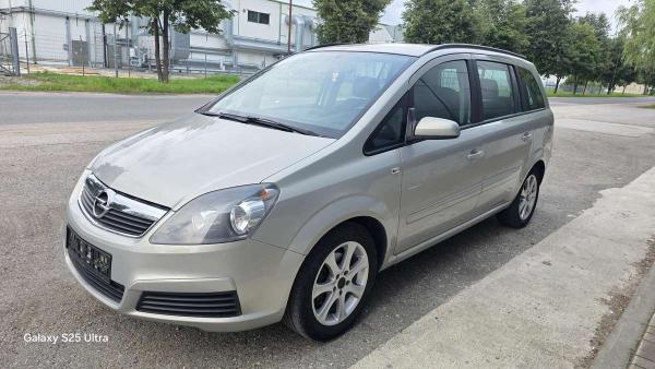 Opel Zafira 2007 Klaipėda, ar dzinēja tilpumu 1.80 L un nobraukumu 3 tūkst. km par 1390 €, foto 5 vietnē AUTOMOTO.COM.LV