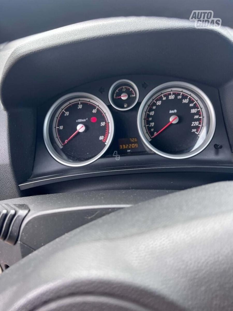 Opel Zafira 2007 Šilalė, ar dzinēja tilpumu 1.90 L un nobraukumu 332 tūkst. km par 500 €, foto 5 vietnē AUTOMOTO.COM.LV