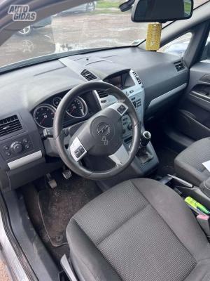 Opel Zafira 2007 Šilalė, ar dzinēja tilpumu 1.90 L un nobraukumu 332 tūkst. km par 500 €, foto 7 vietnē AUTOMOTO.COM.LV