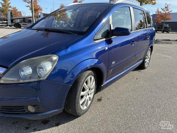 Opel Zafira 2007 Klaipėda vietnē Opel Zafira 2007 Klaipėda, ar dzinēja tilpumu 1.90 L un nobraukumu 242 tūkst. km par 1250 €, foto 7 vietnē AUTOMOTO.COM.LV