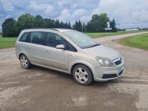Opel Zafira 2007 in Kaunas, with an engine capacity of 1.90 L and mileage of 301 thousand km for 1500 €, photo 3 on AUTOMOTO.COM.LV