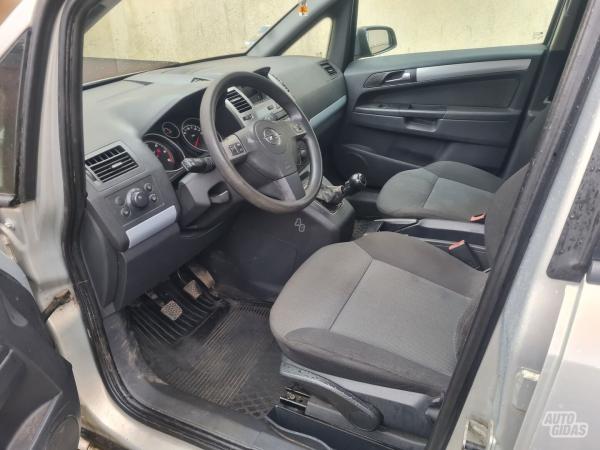 Opel Zafira 2007 Kauņa, ar dzinēja tilpumu 1.90 L un nobraukumu 301 tūkst. km par 1500 €, foto 11 vietnē AUTOMOTO.COM.LV