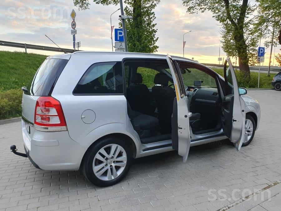 Opel Zafira 2008 Daugavpils, ar dzinēja tilpumu 1.70 L un nobraukumu 0 tūkst. km par 1200 €, foto 12 vietnē AUTOMOTO.COM.LV