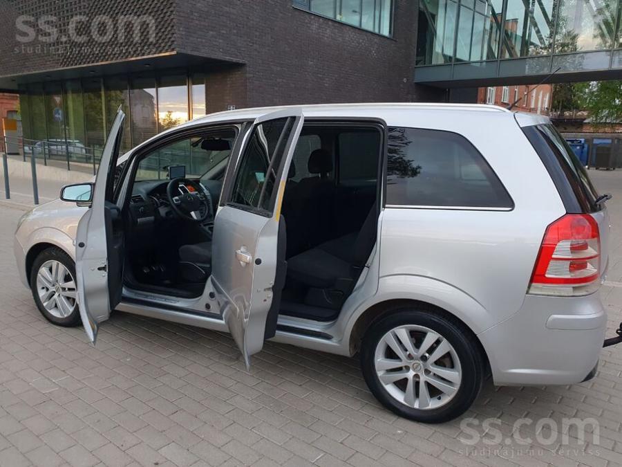 Opel Zafira 2008 Daugavpils, ar dzinēja tilpumu 1.70 L un nobraukumu 0 tūkst. km par 1200 €, foto 13 vietnē AUTOMOTO.COM.LV