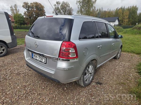 Opel Zafira 2008 Jelgava, ar dzinēja tilpumu 1.70 L un nobraukumu 294 tūkst. km par 1350 €, foto 2 vietnē AUTOMOTO.COM.LV