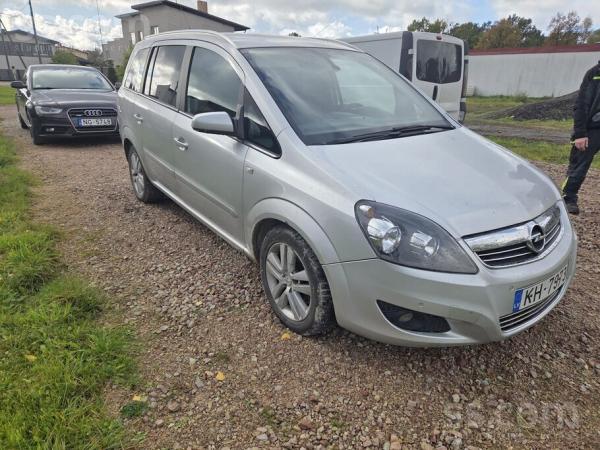 Opel Zafira 2008 Jelgava, ar dzinēja tilpumu 1.70 L un nobraukumu 294 tūkst. km par 1350 €, foto 3 vietnē AUTOMOTO.COM.LV