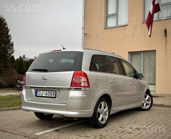 Opel Zafira 2008 Jelgava, ar dzinēja tilpumu 1.70 L un nobraukumu 0 tūkst. km par 3599 €, foto 4 vietnē AUTOMOTO.COM.LV