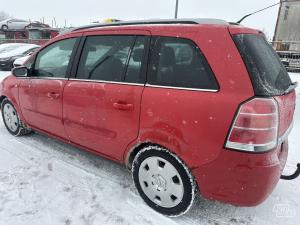 Opel Zafira 2008 in Marijampole, with an engine capacity of 1.80 L and mileage of 285 thousand km for 900 €, photo 4 on AUTOMOTO.COM.LV