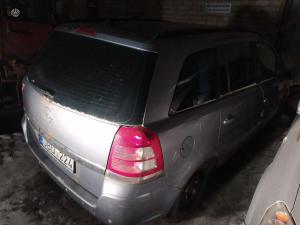 Opel Zafira 2008 Viļņa, ar dzinēja tilpumu 1.91 L un nobraukumu 243 tūkst. km par 333 €, foto 4 vietnē AUTOMOTO.COM.LV