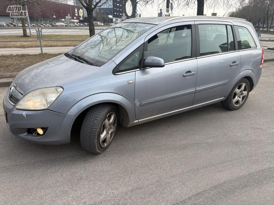 Opel Zafira 2008 in Vilnius, with an engine capacity of 1.80 L and mileage of 225 thousand km for 780 €, photo 1 on AUTOMOTO.COM.LV
