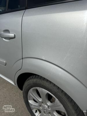 Opel Zafira 2008 Viļņa, ar dzinēja tilpumu 1.90 L un nobraukumu 296 tūkst. km par 1999 €, foto 6 vietnē AUTOMOTO.COM.LV