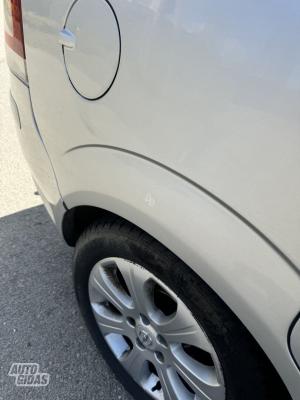 Opel Zafira 2008 Viļņa, ar dzinēja tilpumu 1.90 L un nobraukumu 292 tūkst. km par 1999 €, foto 11 vietnē AUTOMOTO.COM.LV