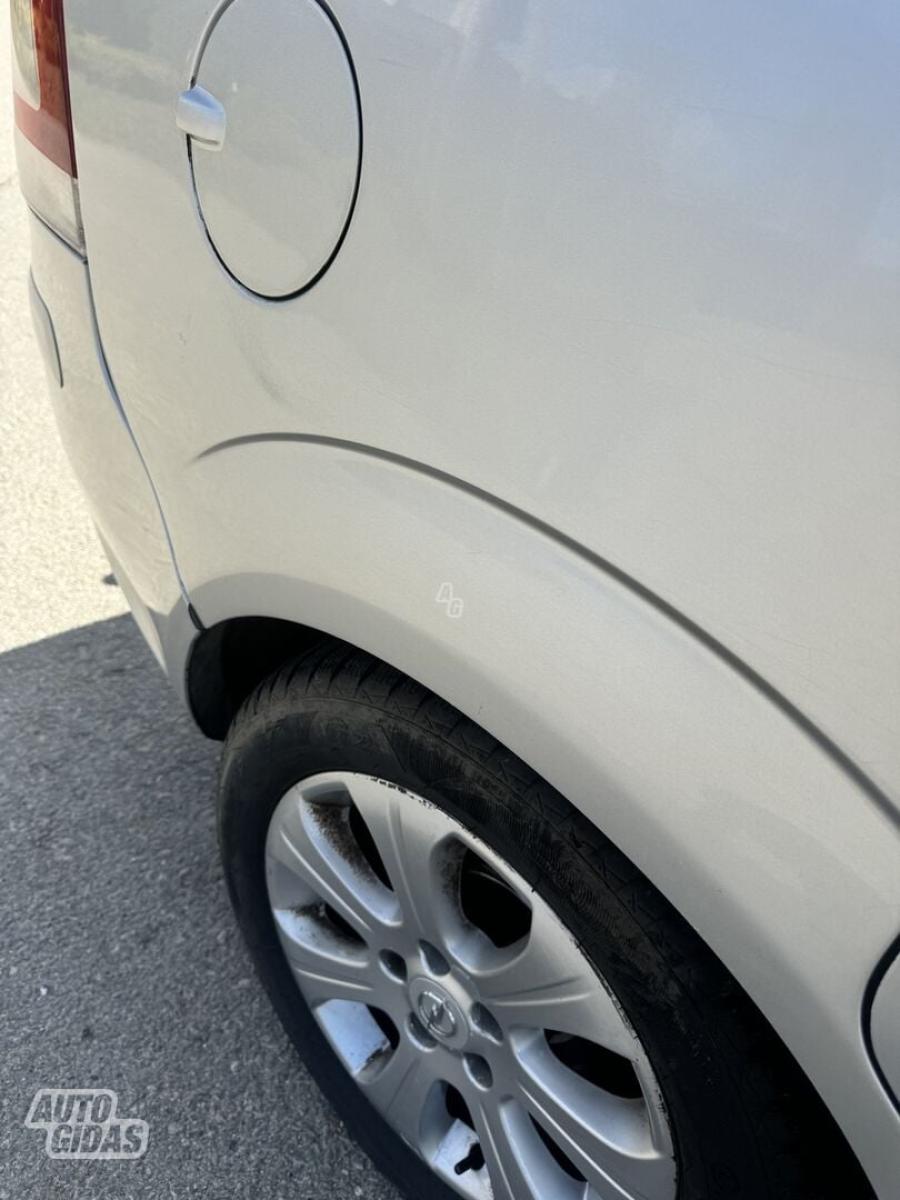 Opel Zafira 2008 Viļņa, ar dzinēja tilpumu 1.90 L un nobraukumu 292 tūkst. km par 1999 €, foto 11 vietnē AUTOMOTO.COM.LV