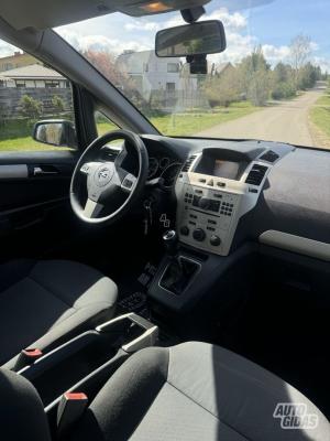 Opel Zafira 2008 in Vilnius, with an engine capacity of 1.90 L and mileage of 292 thousand km for 1999 €, photo 13 on AUTOMOTO.COM.LV