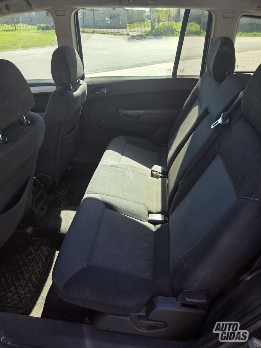 Opel Zafira 2008 Plungė, ar dzinēja tilpumu 1.90 L un nobraukumu 108 tūkst. km par 570 €, foto 12 vietnē AUTOMOTO.COM.LV